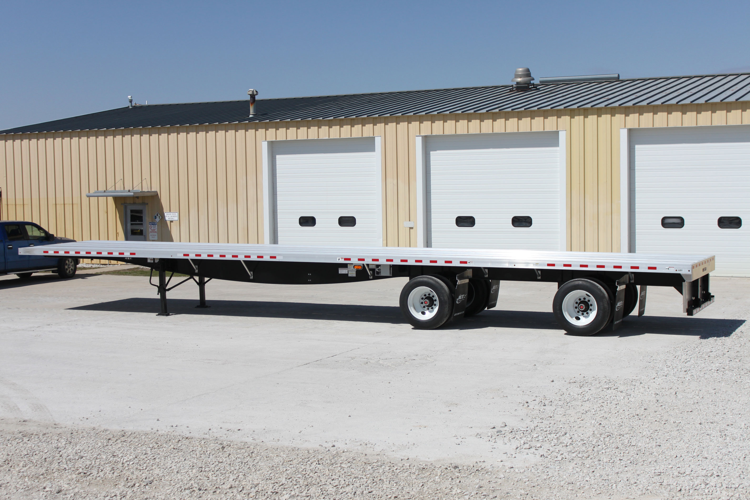 Spread-Axle-Combination-Aluminum-Live-Haul-Trailer-with-rear - Jet Co ...